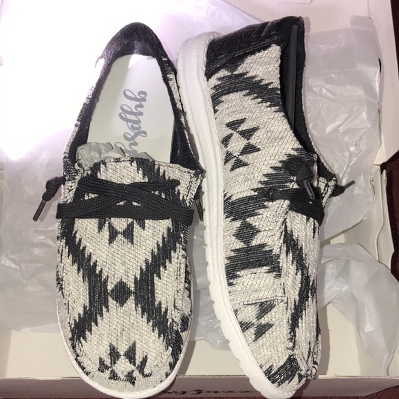 Gypsy Jazz | Shoes | Gypsy Jazz Size 6 | Poshmark